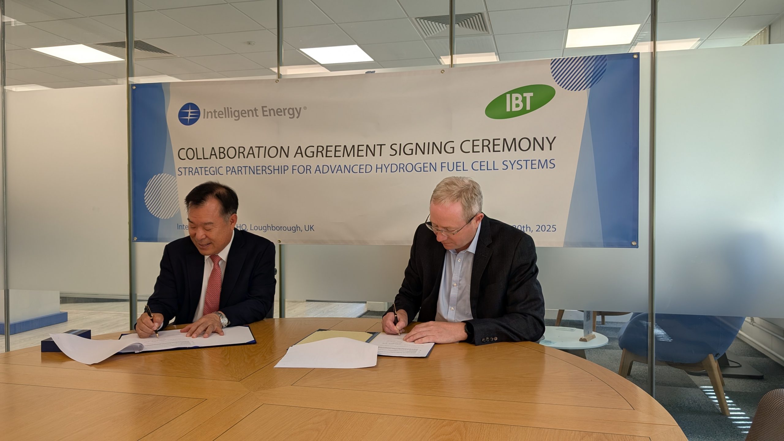 Intelligent Energy and IBT sign collaboration agreement to develop ...